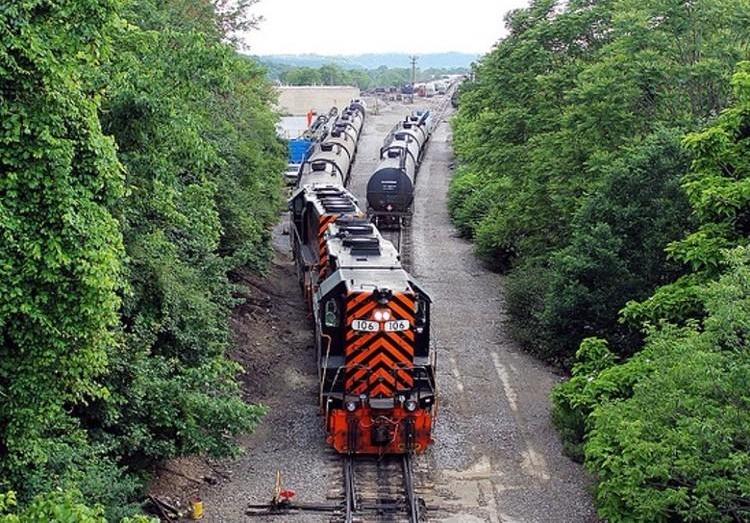 The Wabash Pittsburgh Terminal Railway and the Wabash Bridge