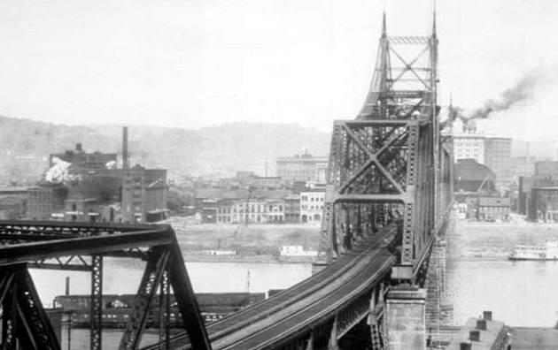 The Wabash Pittsburgh Terminal Railway and the Wabash Bridge
