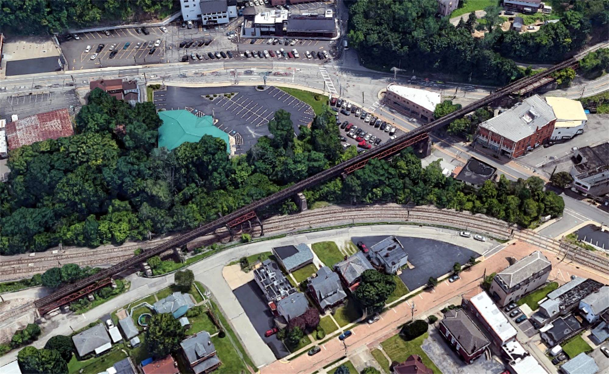 The Wabash Pittsburgh Terminal Railway and the Wabash Bridge